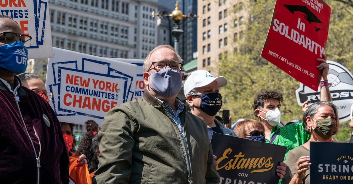 Stringer, Facing Sexual Harassment Accusation, Loses Key Endorsements ...