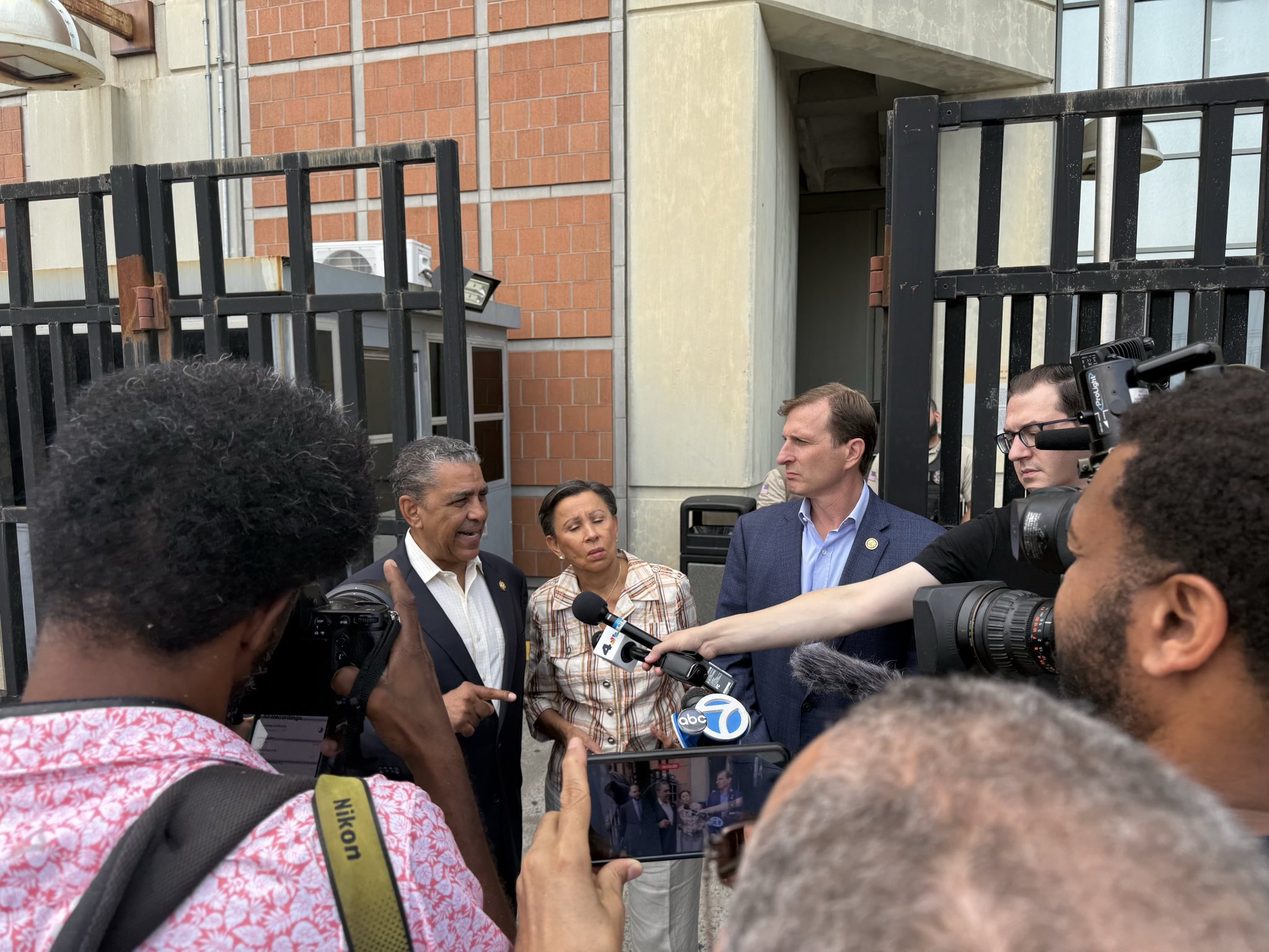 ICE and Bureau of Prisons Deny Reps. Goldman, Espaillat, and Velázquez ...